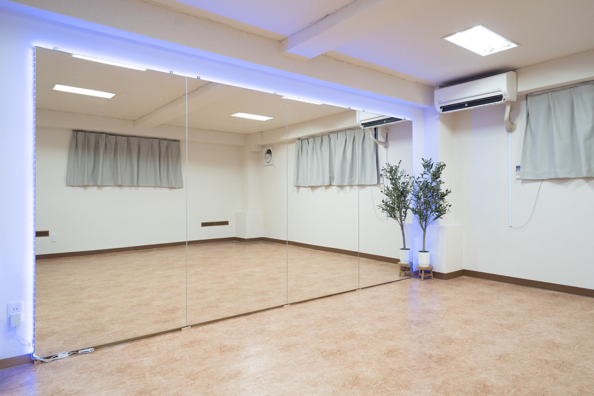 【高円寺7分】41㎡の広い1階路面スタジオ💃（10名でも余裕）｜ダンス・ヨガ・撮影に📷！備品無料＆地域最安級｜商用利用歓迎の写真5