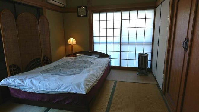 JR日豊本線山之口駅 徒歩3分!癒しの古民家ハウス 初夏のパーティーご予約承っております。の写真5