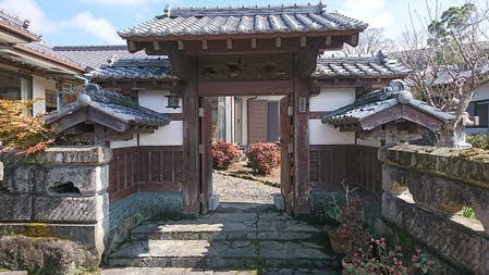 JR日豊本線山之口駅 徒歩3分!癒しの古民家ハウス 初夏のパーティーご予約承っております。の写真1