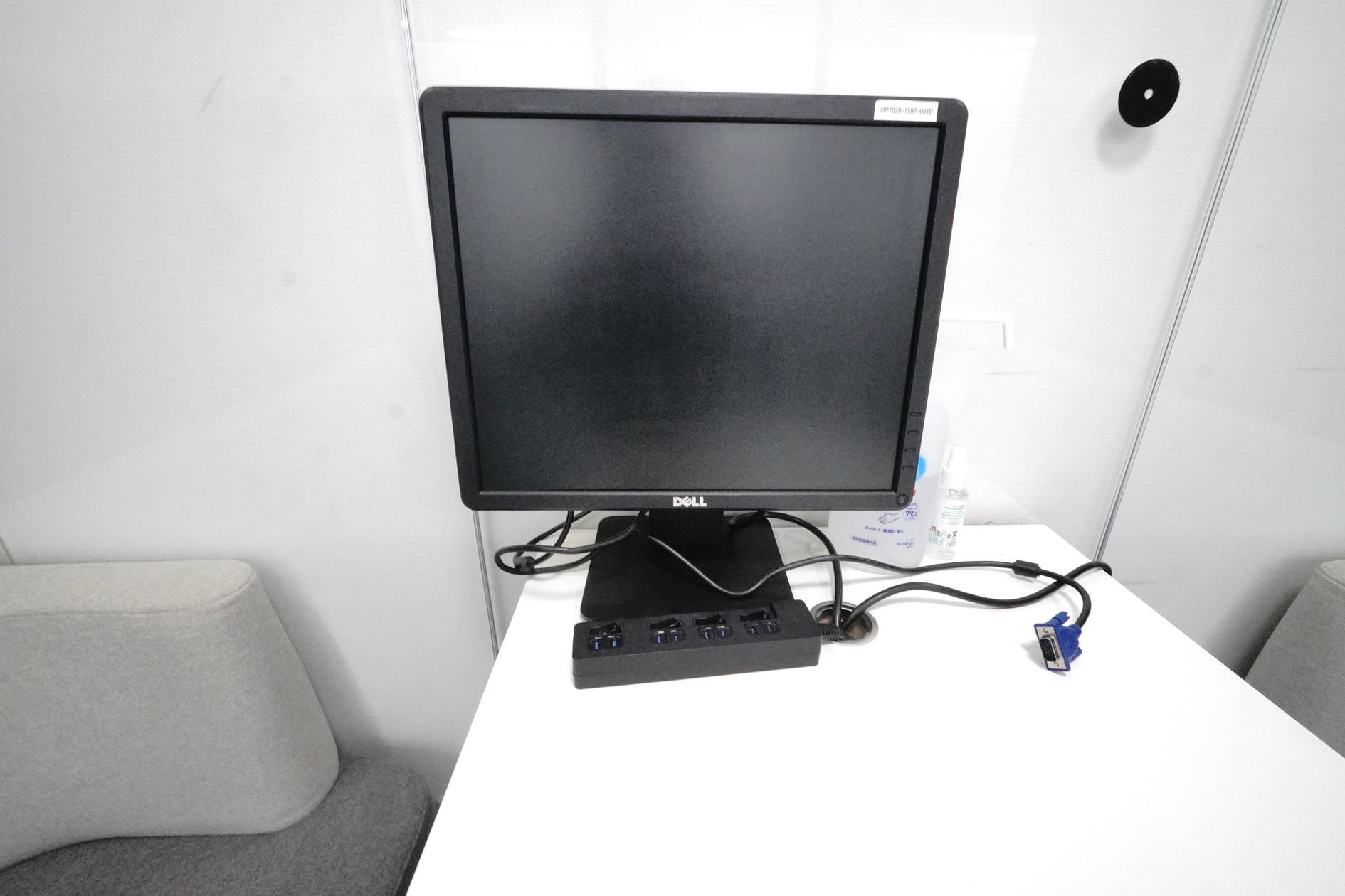 ＜AI VILLAGE SHIBUYA 4名用ブース6-1＞渋谷駅徒歩6分コワーキングスペース✨光回線Wi-Fi📶電源🔌の写真4