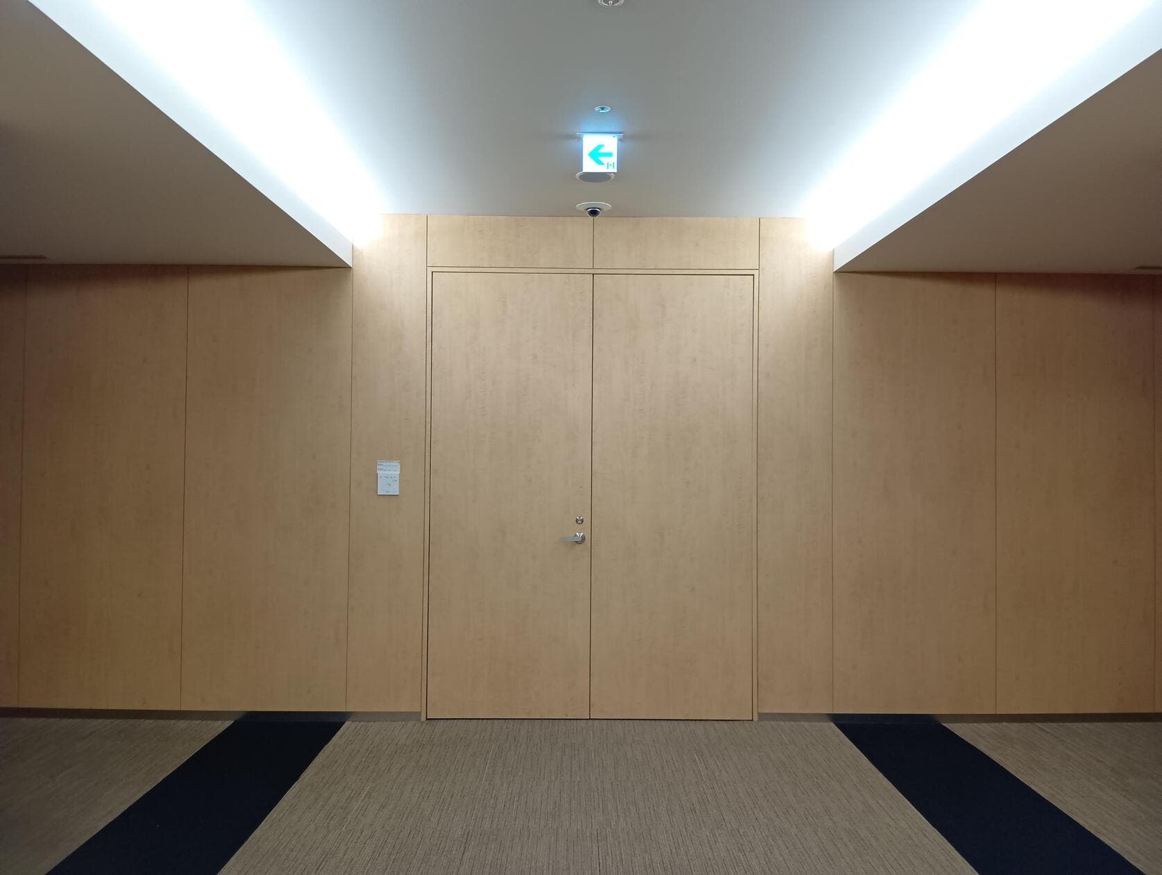 【fabbit大阪本町】セミナールームの写真8