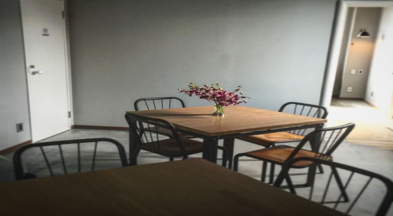 【沙羅の杜】駅徒歩0分の貸しギャラリーです、個展を開いてみませんか