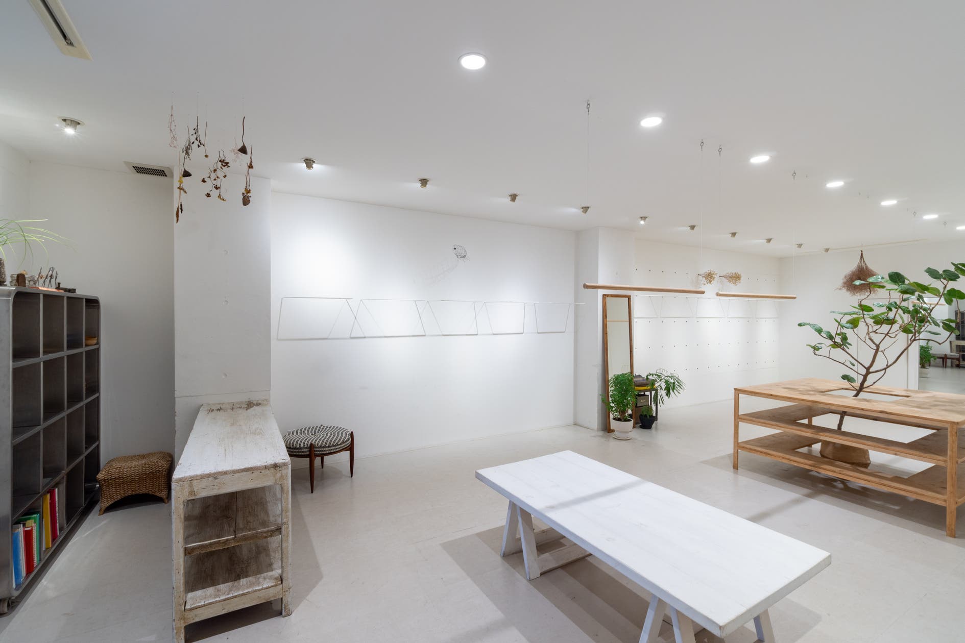 【大濠公園駅徒歩3分】ポップアップや展示会、撮影利用に最適な約70㎡のシロハコスタジオの写真9
