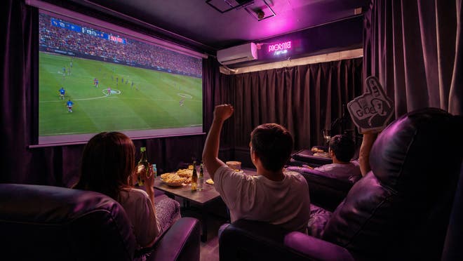 【シアタールーム天王寺】◇個室映画館◇駅近2分🚃高機能プロジェクター🎬プライベートシアター🍿ライブ映像・推し活・デートの写真1