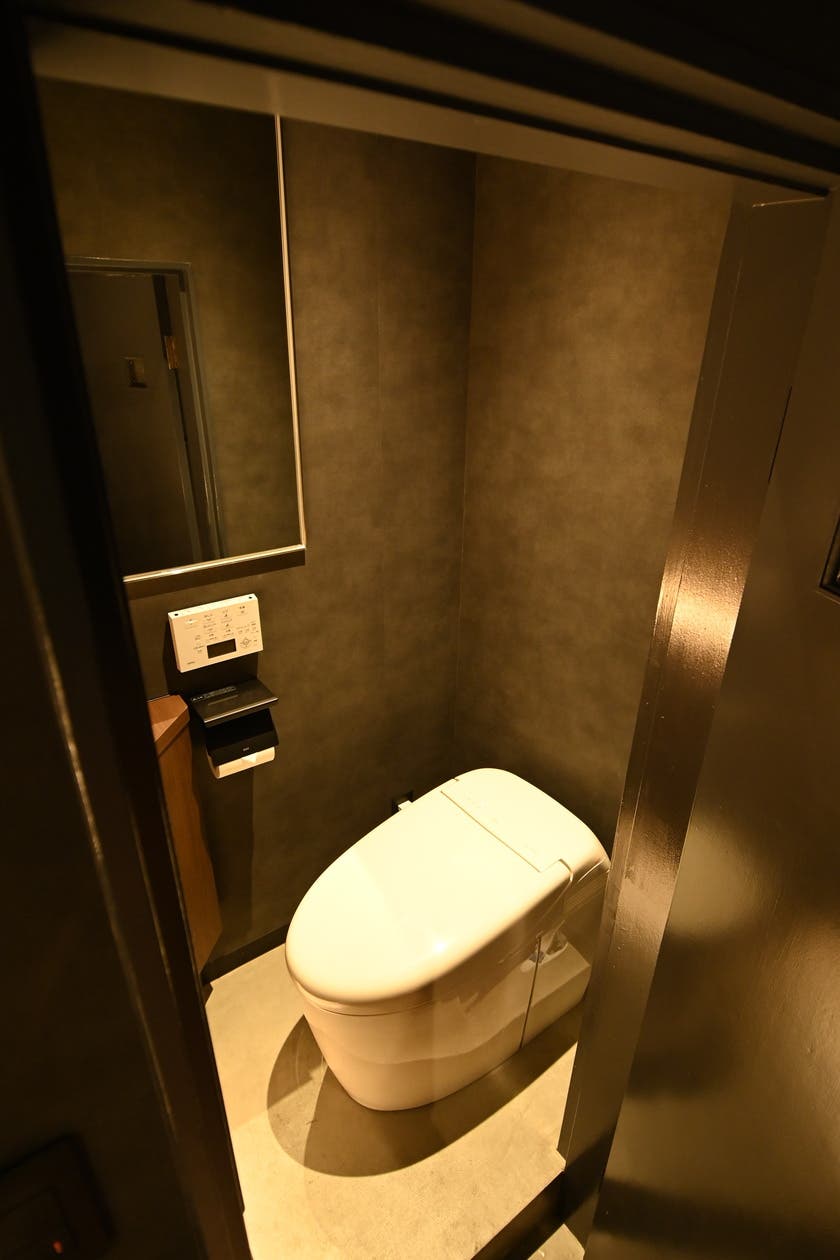 神保町徒歩3分｜間接照明が映える隠れ家ラグジュアリー空間の写真10