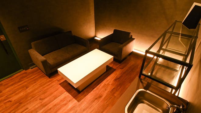 神保町徒歩3分|間接照明が映える隠れ家ラグジュアリー空間の写真5
