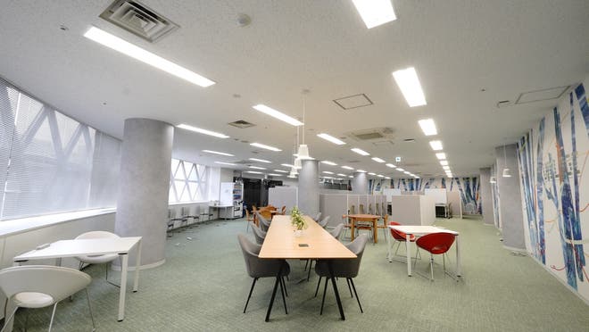 <AI VILLAGE SHIBUYA 1名用フリー席F2>渋谷駅徒歩6分コワーキングスペース✨光回線Wi-Fi📶電源🔌の写真6