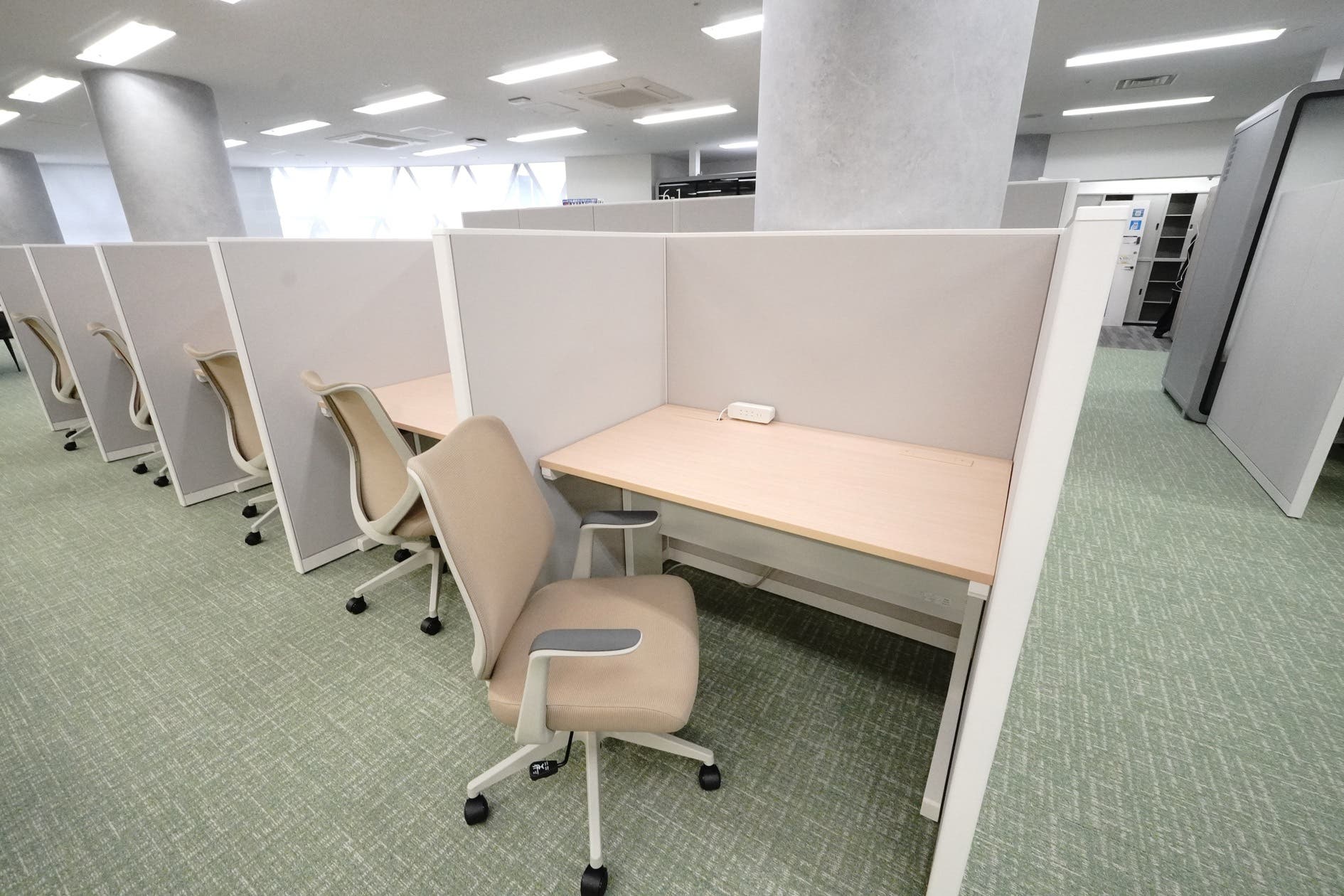 ＜AI VILLAGE SHIBUYA 1名半個室C2＞渋谷駅徒歩6分コワーキングスペース✨光回線Wi-Fi📶電源🔌の写真5