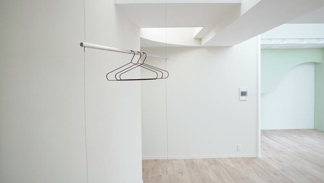 【名古屋市中区栄3丁目】撮影や展示会に最適。多彩なカーテンで「世界観」を自在に操るレンタルスペースの写真14