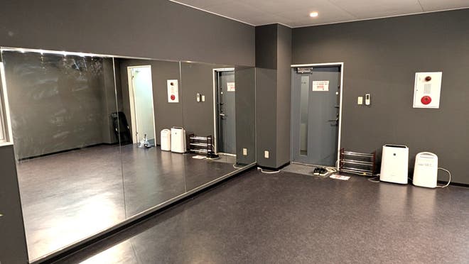 【難波駅から徒歩5分】ダンスができるスタジオ【ヨガ】【撮影】【演劇の稽古】【ウォーキングレッスン】によく使われます♪の写真2