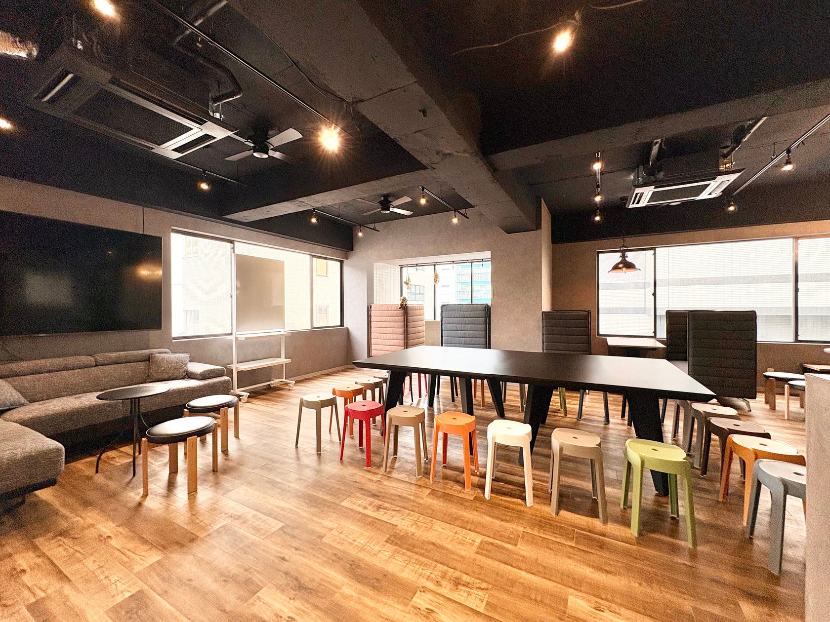 【浜町1分/人形町6分】最大50名/無料Wifi/会議・撮影・懇親会・推し会・女子会・ボドゲ等！アルコール飲食持込無料🍷の写真5