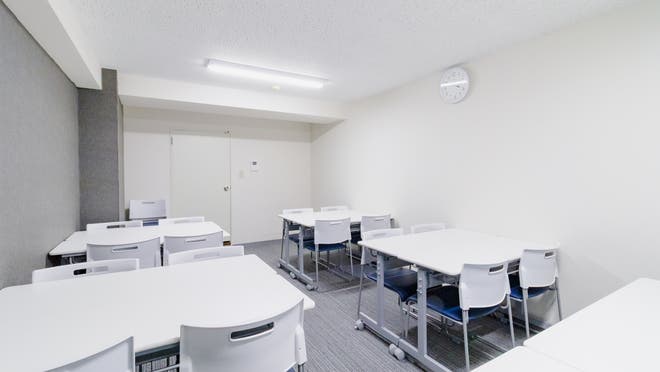 【札幌駅出口目の前!定員24名!】65型大型モニター・10Gbps光回線・WiFi全て無料!ふれあい貸し会議室 札幌No167の写真9