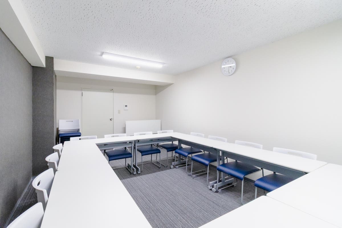 【札幌駅出口目の前！定員24名！】65型大型モニター・10Gbps光回線・WiFi全て無料！ふれあい貸し会議室 札幌No167の写真15