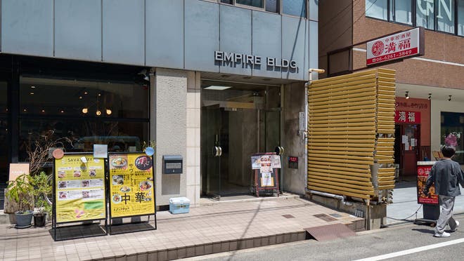 堺筋本町駅徒歩4分。ミニマルな白壁とモルタル床。小規模チームでの上質な撮影を身軽に叶える、自然光スタジオ。の写真18