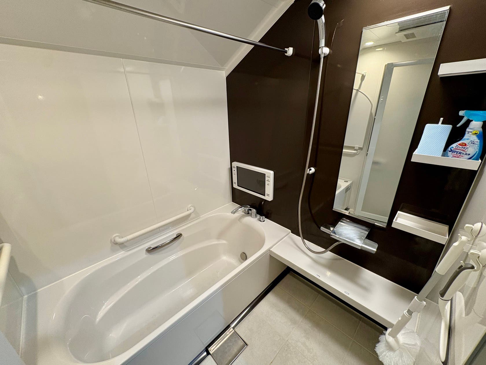 🚿 テレビ付きシャワールーム利用の画像1