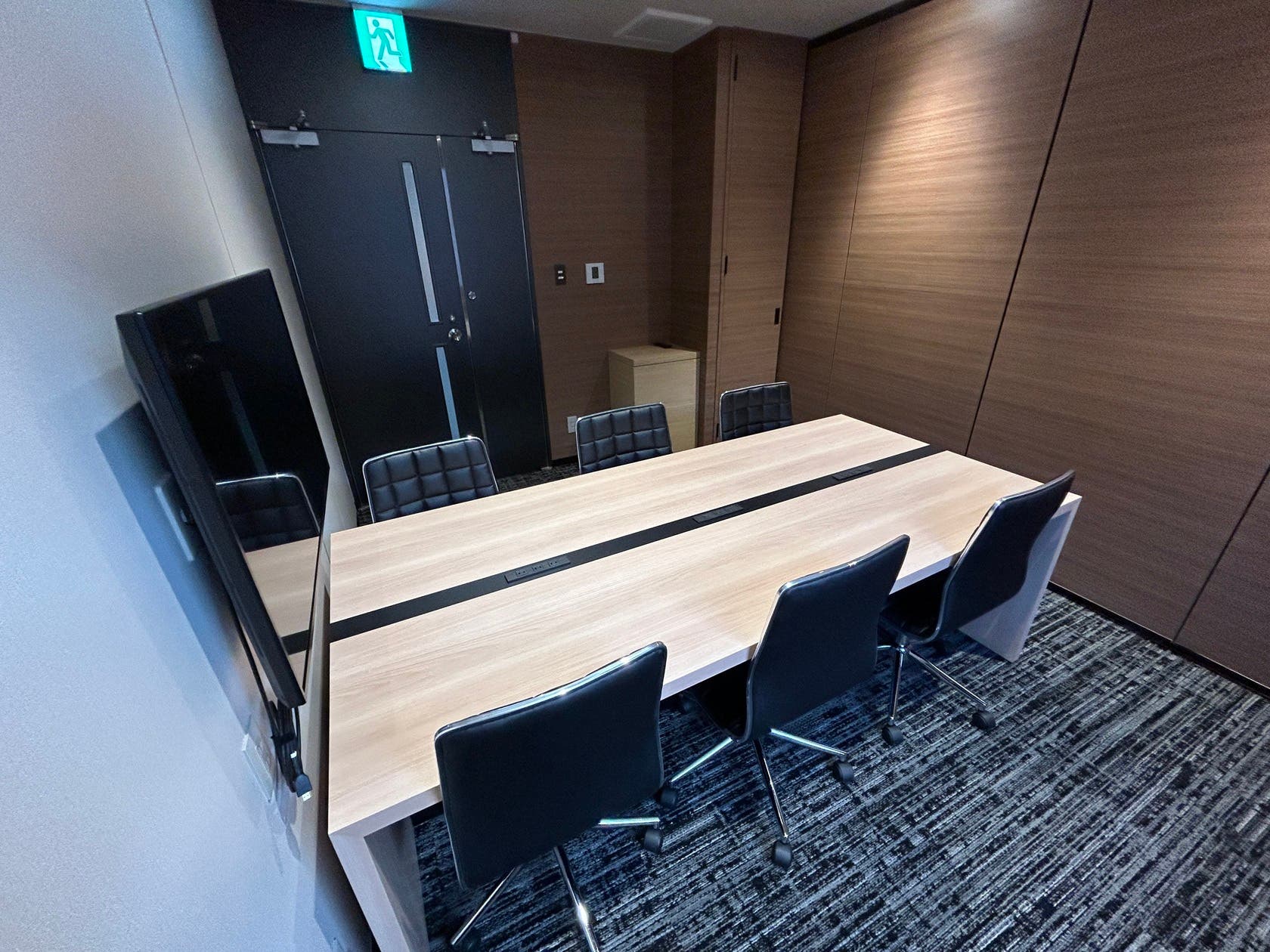 ＜EDGE名駅 Meeting Room1＞名古屋駅徒歩10分🚃6名収容🪑Wi-Fi📶会議/商談/面談/ワークショップの写真4