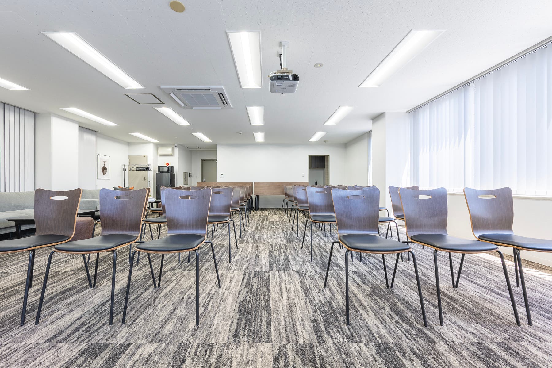スペモ/浜松町駅1分/ビジネス/会議/研修/懇親会/セミナー/ケータリング可/812_MillionLOUNGE浜松町・大門の写真12