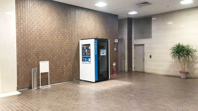 【テレキューブ】中之島センタービルの個室型ワークブース(205-02)です。視線と音を遮る、プライベートな集中環境。の写真1