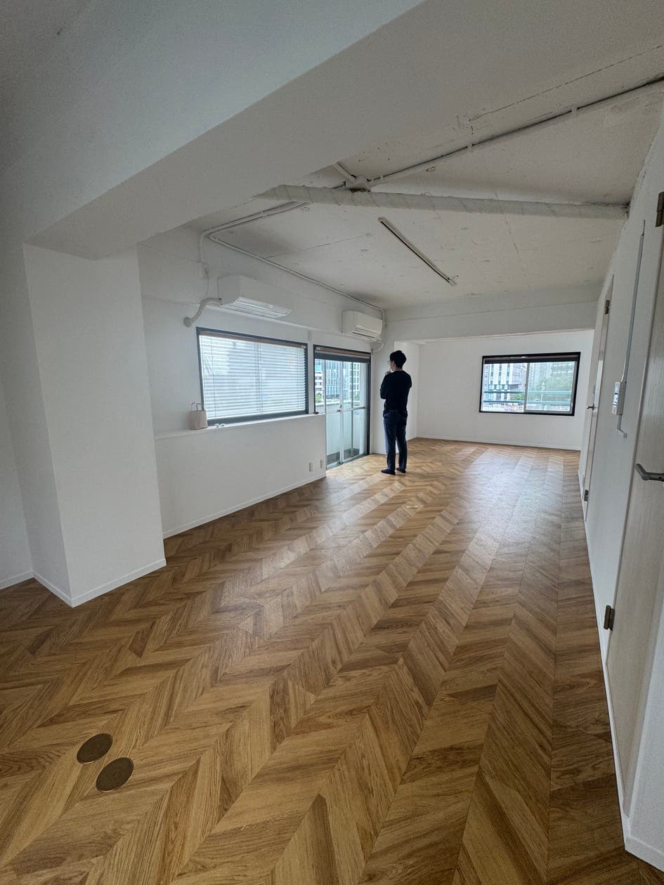外苑前徒歩4分｜自然光×白壁の撮影空間の写真6