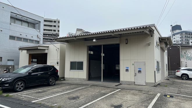 【新江古田駅7分】延床115㎡と75㎡天高5mの倉庫イベントスペース|展示会やギャラリーに最適の写真8