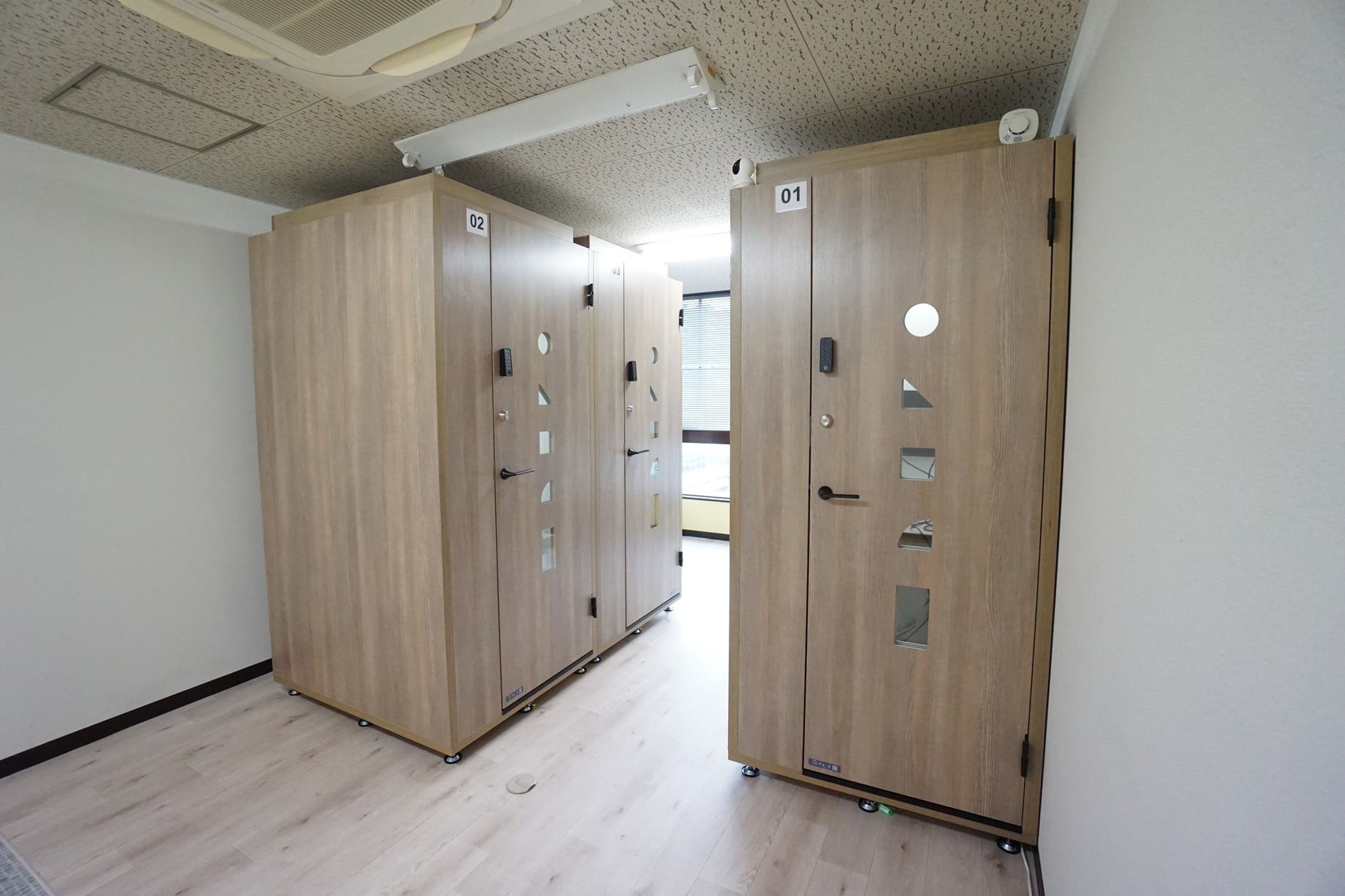 ＜SpemaBOX_金沢本町No.1＞1人用個室🚪Wi-Fi📶電源🔌モニター🖥️テレワーク/オンライン会議/面接の写真7