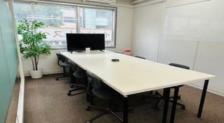 【六本木・広尾徒歩圏】貸し個室｜打ち合わせ・テレワーク・作業に最適｜Wi-Fi完備
