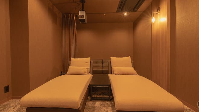 スペモシネマ🎬️すすきの駅5分🍷ゴミ無料👌🏻プロジェクター🎥映画デート💞ゲーム🎮721_SpemoCINEMA札幌の写真23