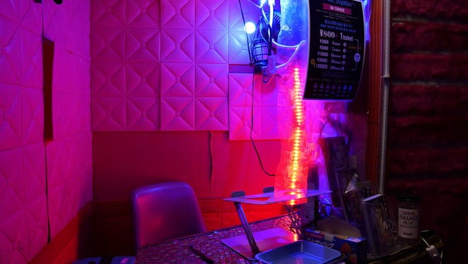 キュートでエキセントリックなDJ BAR「DECABAR超」の写真15