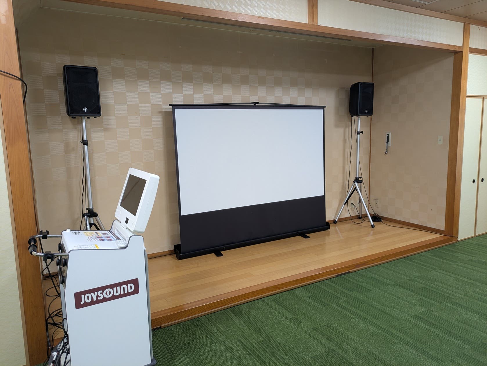 大人数のパーティー、会議、イベント、カラオケの写真2