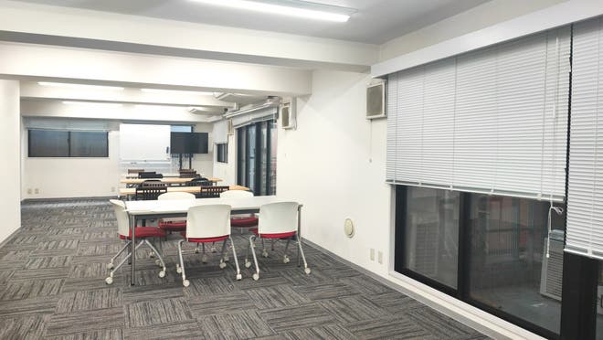 【大井町駅徒歩3分】完全個室広々80㎡ 貸会議室特★4k43インチディスプレイ・WIFI・ホワイトボード無料完備★の写真6