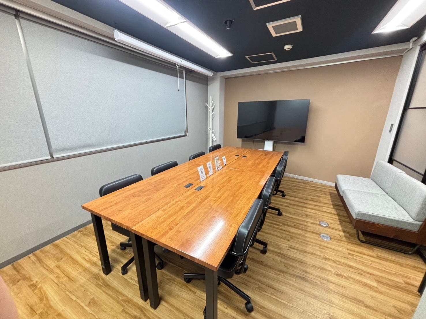 恵比駅徒歩3分　株式会社アイミリーの会議室をお貸ししますの写真1