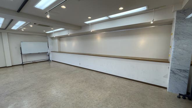 神戸鈴蘭台駅徒歩2分/壁長41m×78㎡の広々多目的スペース/撮影・教室・イベントにの写真2
