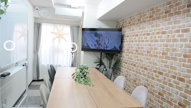 NEW!🌟駅チカ50秒❗️アパとなり WiFi完備 お洒落なZOOM会議やリモートでも使える会議室!の写真1
