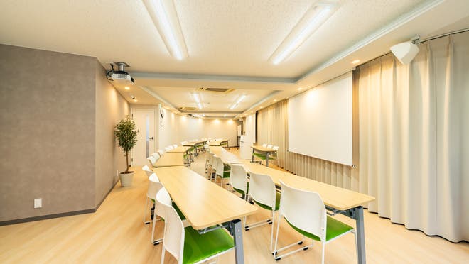 NEW【飯田橋4分】情緒溢れる神楽坂の美容セミナー向き広々・清潔・上質空間🌿調光調色可💡備品0円🎤イベント、会議、パーティの写真1