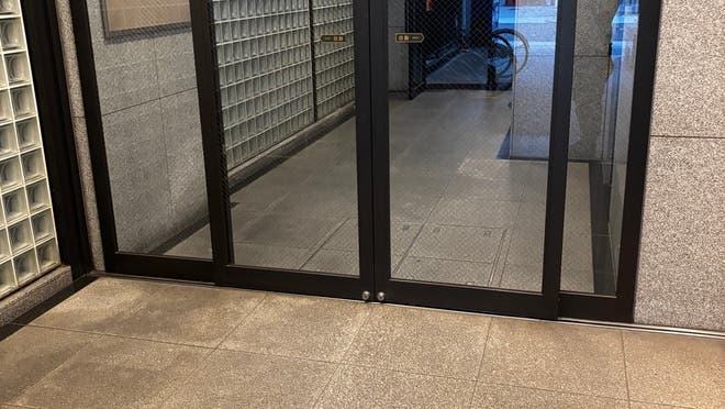 【オープン記念価格】新規オープン 堺筋本町駅徒歩5分 24H ヨガ・ダンスに最適 最大10名 白基調のオシャレな空間 地下1階 の写真15