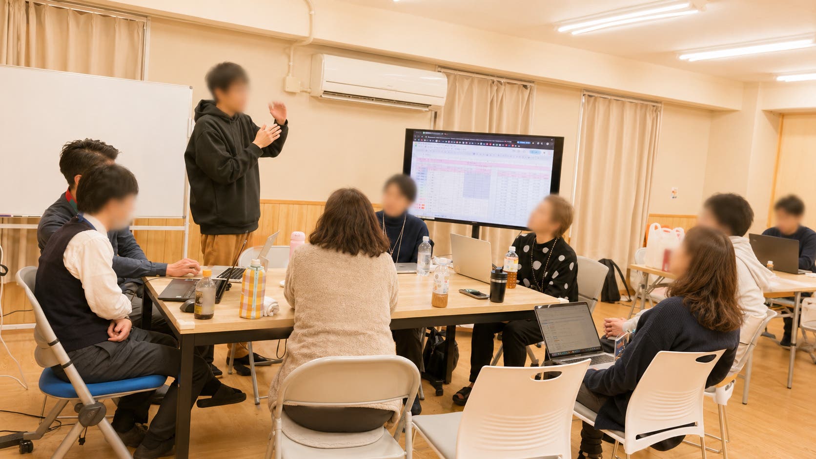 【長野駅徒歩7分】女子会・推し活・セミナーに｜大型テレビ・Wi-Fi完備｜47㎡貸切スペースの写真4