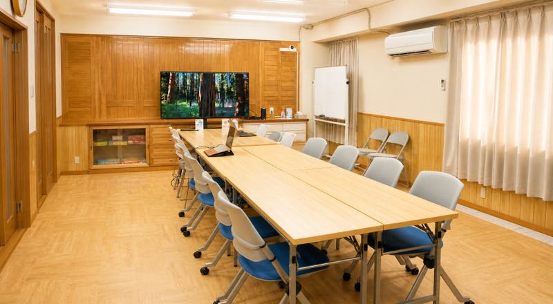 【長野市／16名対応】長野駅徒歩7分｜会議・セミナーに最適な貸会議室