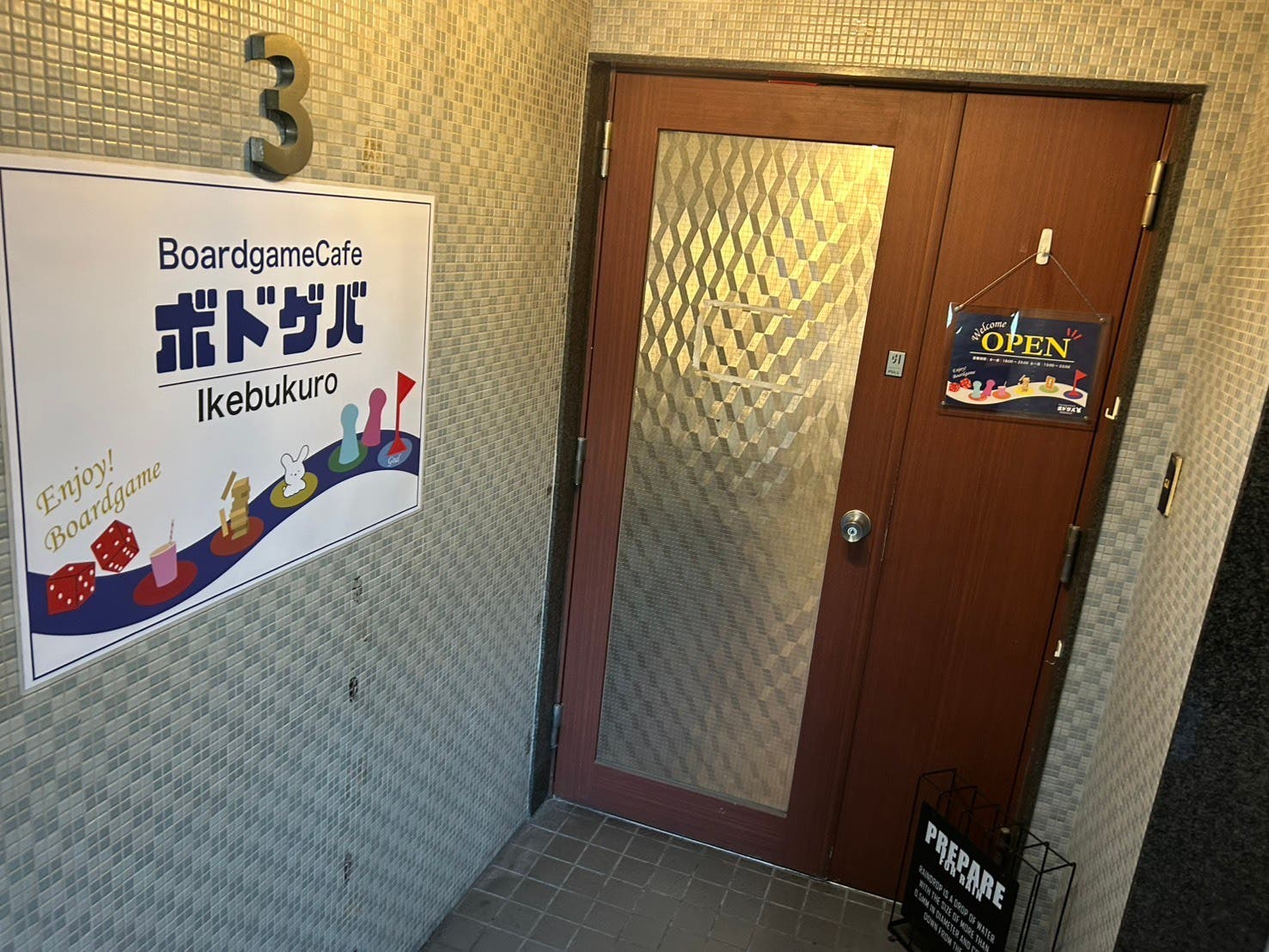 池袋徒歩6分！流行りのボードゲームカフェ貸切！ボードゲーム600個遊び放題です！の写真3