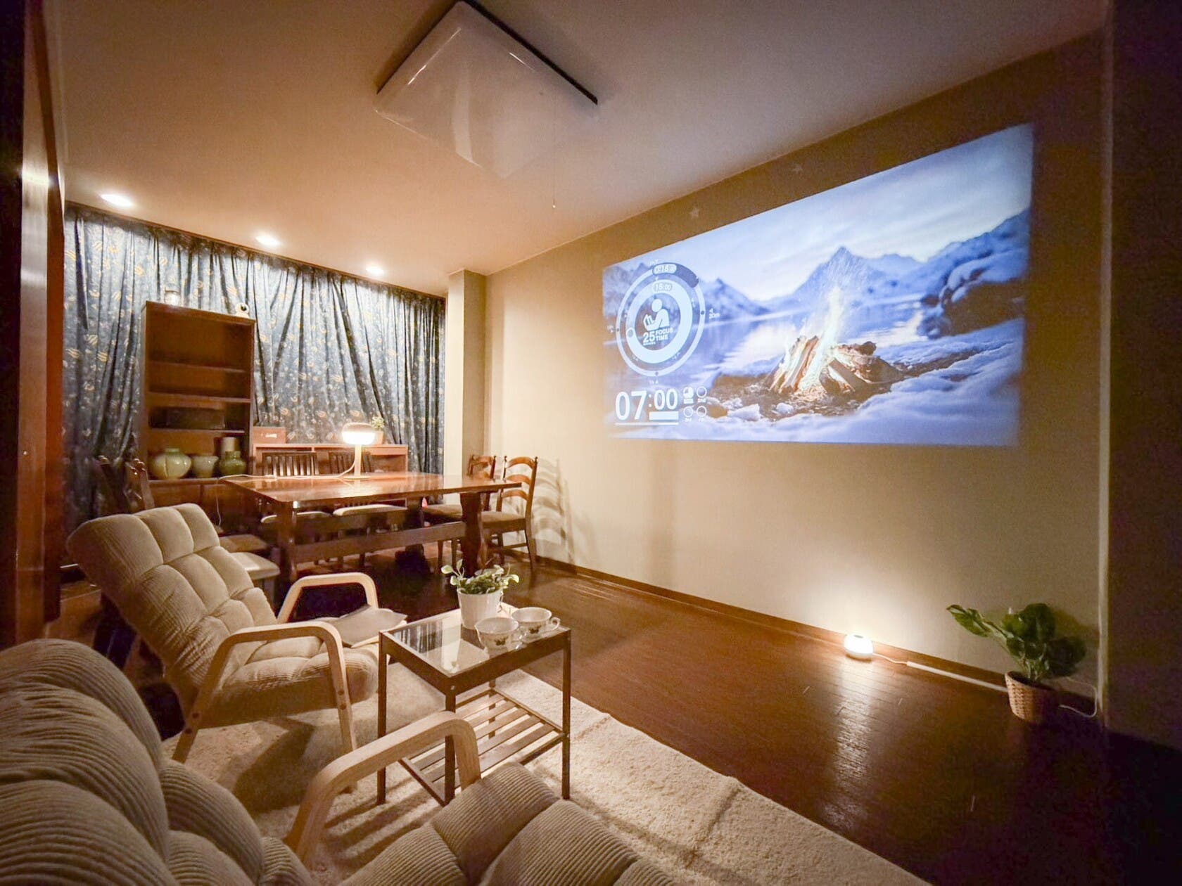 🎬🛋️ソファでまったり💕100インチ大画面シアタールーム✨大宮駅2分の写真1