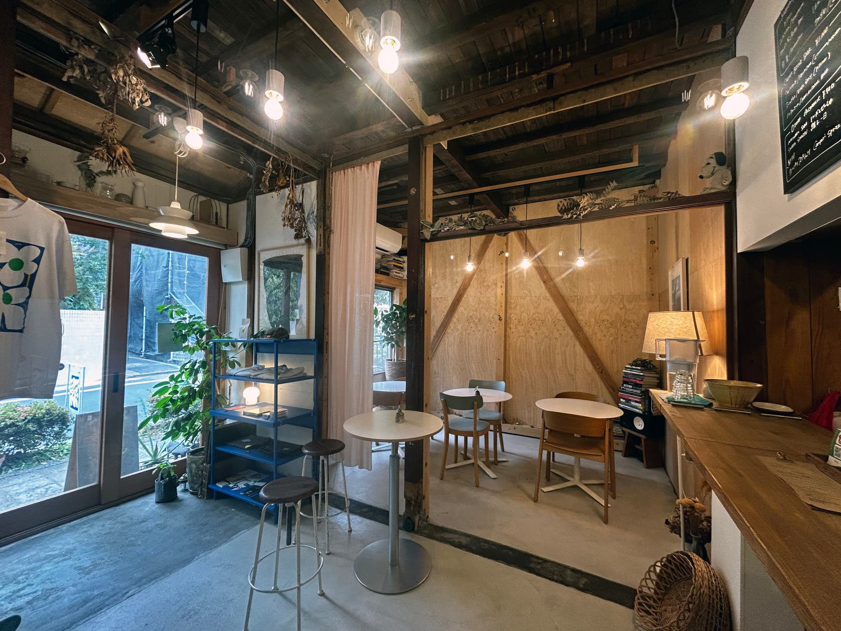 【東松原6分】自然光が差し込む趣ある古民家リノベーションカフェ☕️ロケ撮影/ポートレート/動画配信/梅ヶ丘の写真1