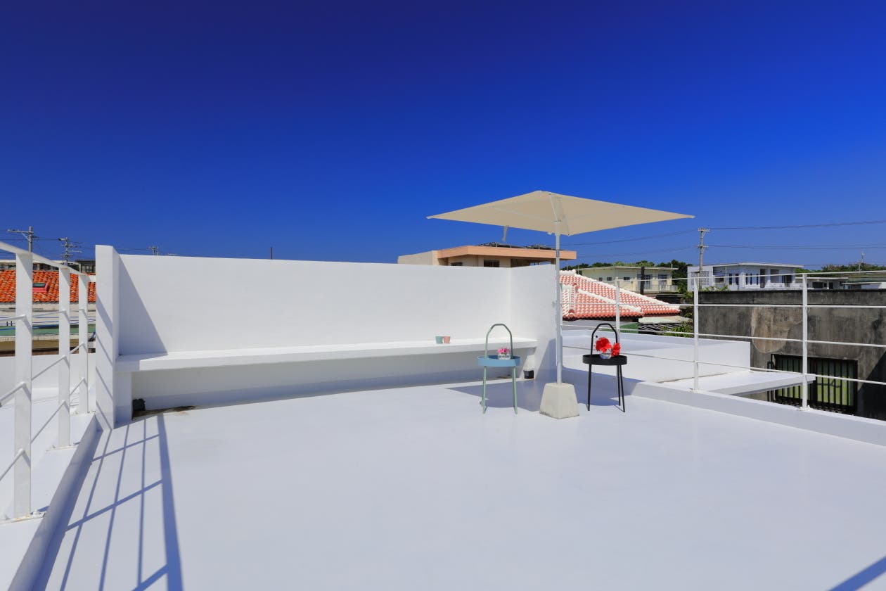撮影ロケ地カフェ【 空と燻製と cafe ぷからす 】（宮古島市 伊良部島）の写真10
