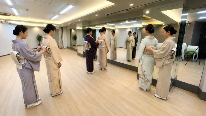 【飯田橋4分】鏡10m✨神楽坂🌿小ホールのダンス・音楽・演劇リハに最適な広々70㎡・清潔・快適な空間!音出し・調光可、24時間の写真9