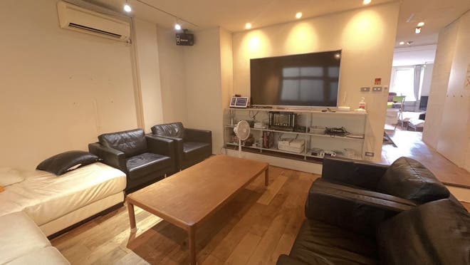 女子会❤️誕生日会🎂飲み会🍻カラオケ🎙️歓送迎会🎊推し活🌟ママ会👩👧👦ホームパーティー🥳駅近徒歩2分の写真5