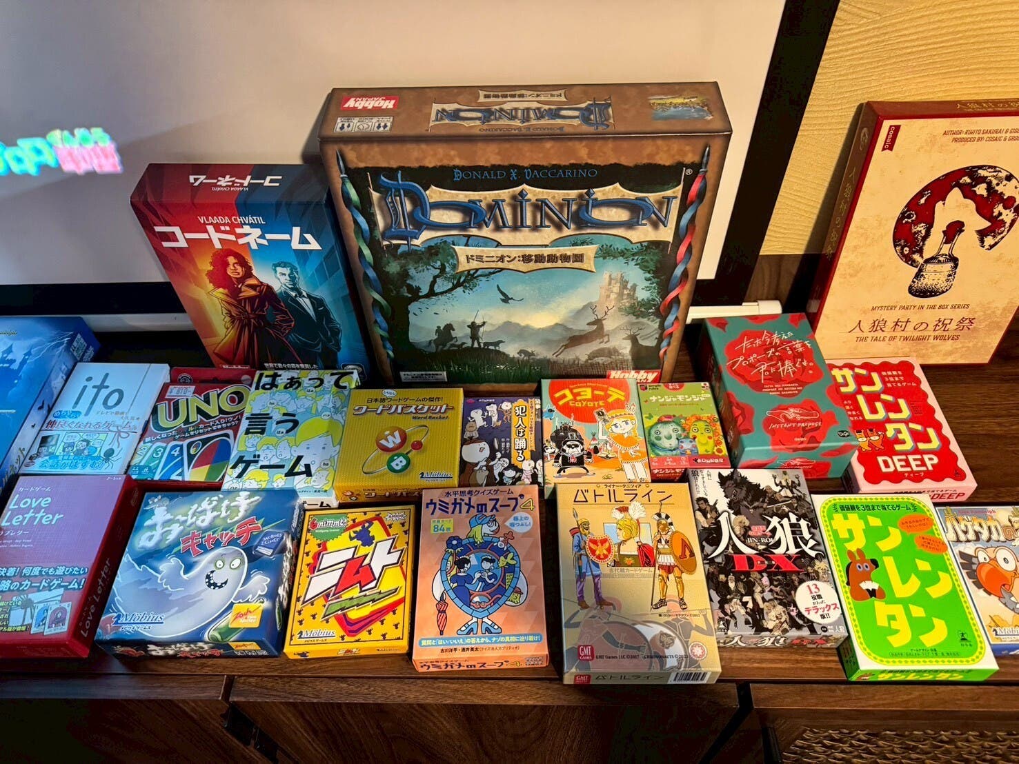 【FAMILYPOT 神田店】駅徒歩3分 カラオケ ボードゲームの写真2