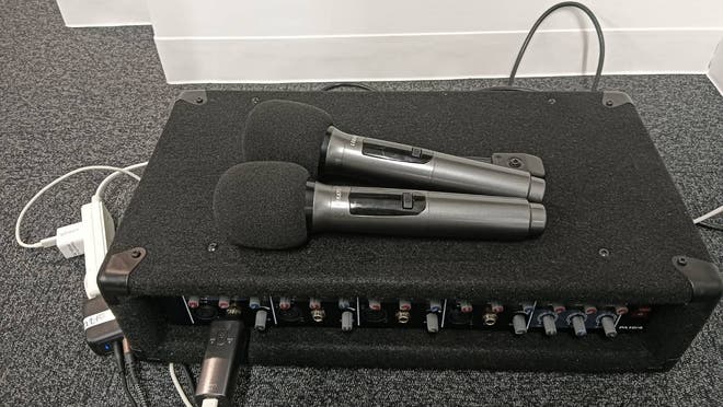 【配信・収録・ハイブリッド開催に最適】大会議室(Lab.B)98㎡・最大56名/新橋徒歩1分・高速Wi-Fi完備の写真9