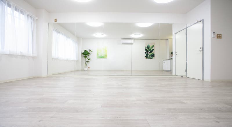 New Open!! ＜松戸駅西口5分＞ダンスができるレンタルスタジオ/鏡付き/少人数グループ・個人練習に最適