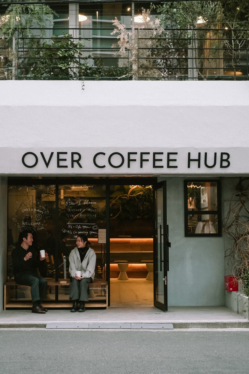 【吉祥寺駅徒歩3分・土日祝限定】最大70名の貸切イベントホール｜OVER COFFEE HUBの写真3