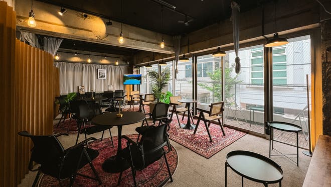 【吉祥寺駅徒歩3分・土日祝限定】最大70名の貸切イベントホール|OVER COFFEE HUBの写真6