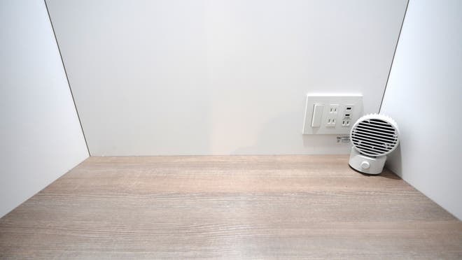 <SpemaBOX_大井町>1人用個室🚪光回線Wi-Fi📶電源🔌スポットクーラー🧊テレワーク/オンライン会議/面接の写真5