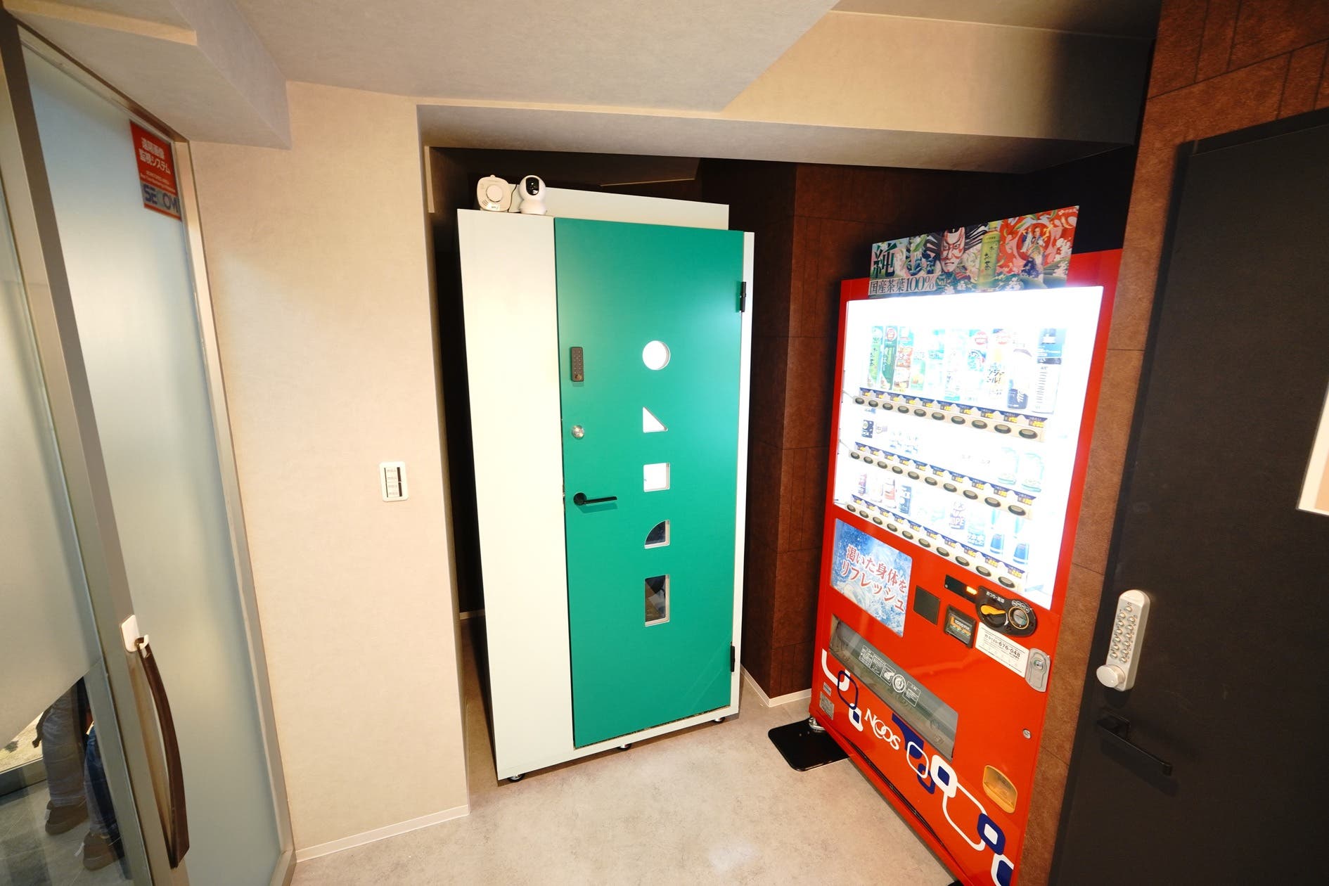 ＜SpemaBOX_大井町＞1人用個室🚪光回線Wi-Fi📶電源🔌スポットクーラー🧊テレワーク/オンライン会議/面接の写真2